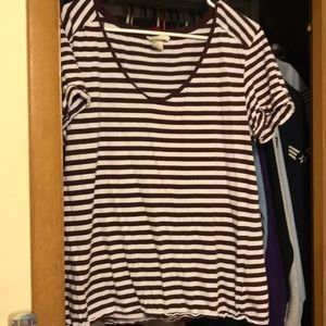 H&M | Tops | Hm T Shirt | Poshmark